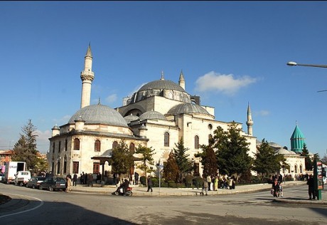 Rumi-tomb-Konya – The Muslim Times