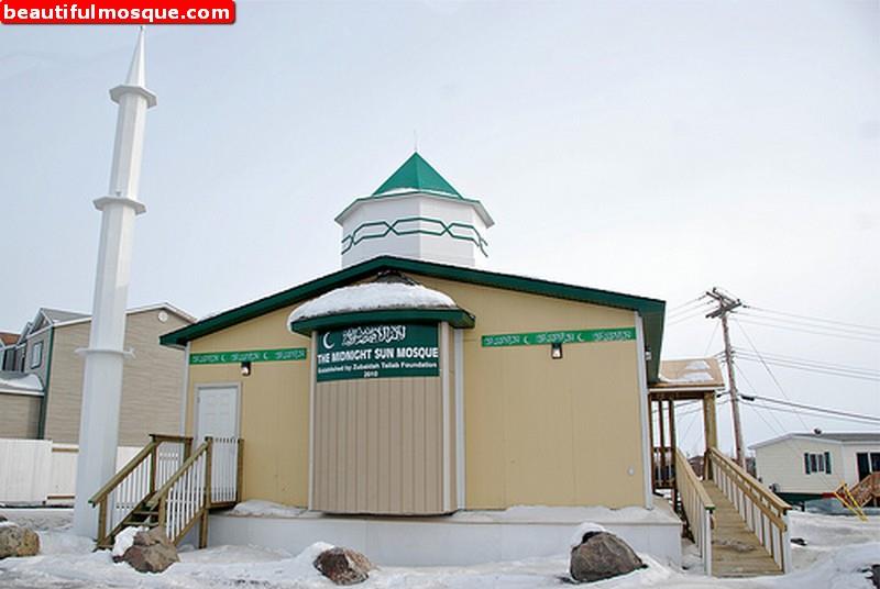 midnight-sun-mosque-in-inuvik-canada – The Muslim Times